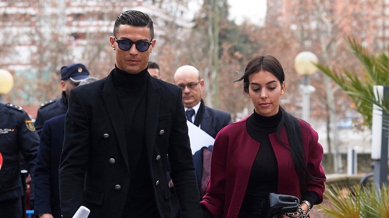 Cristiano Ronaldo Shares First Family Photo With Newborn Daughter Since Announcing Son's Death ...